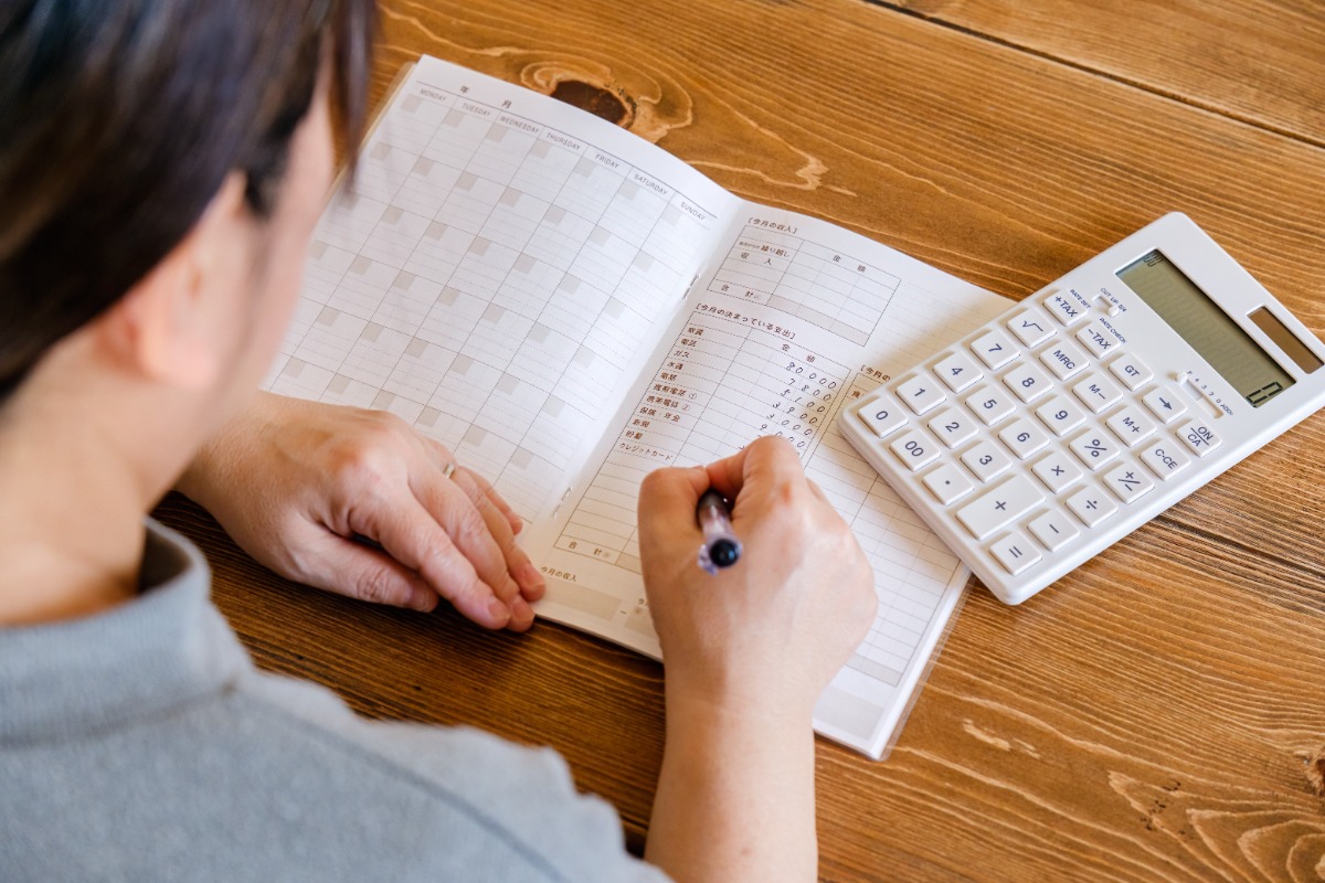 おカネレコ ｜GMO顧客満足度ランキング